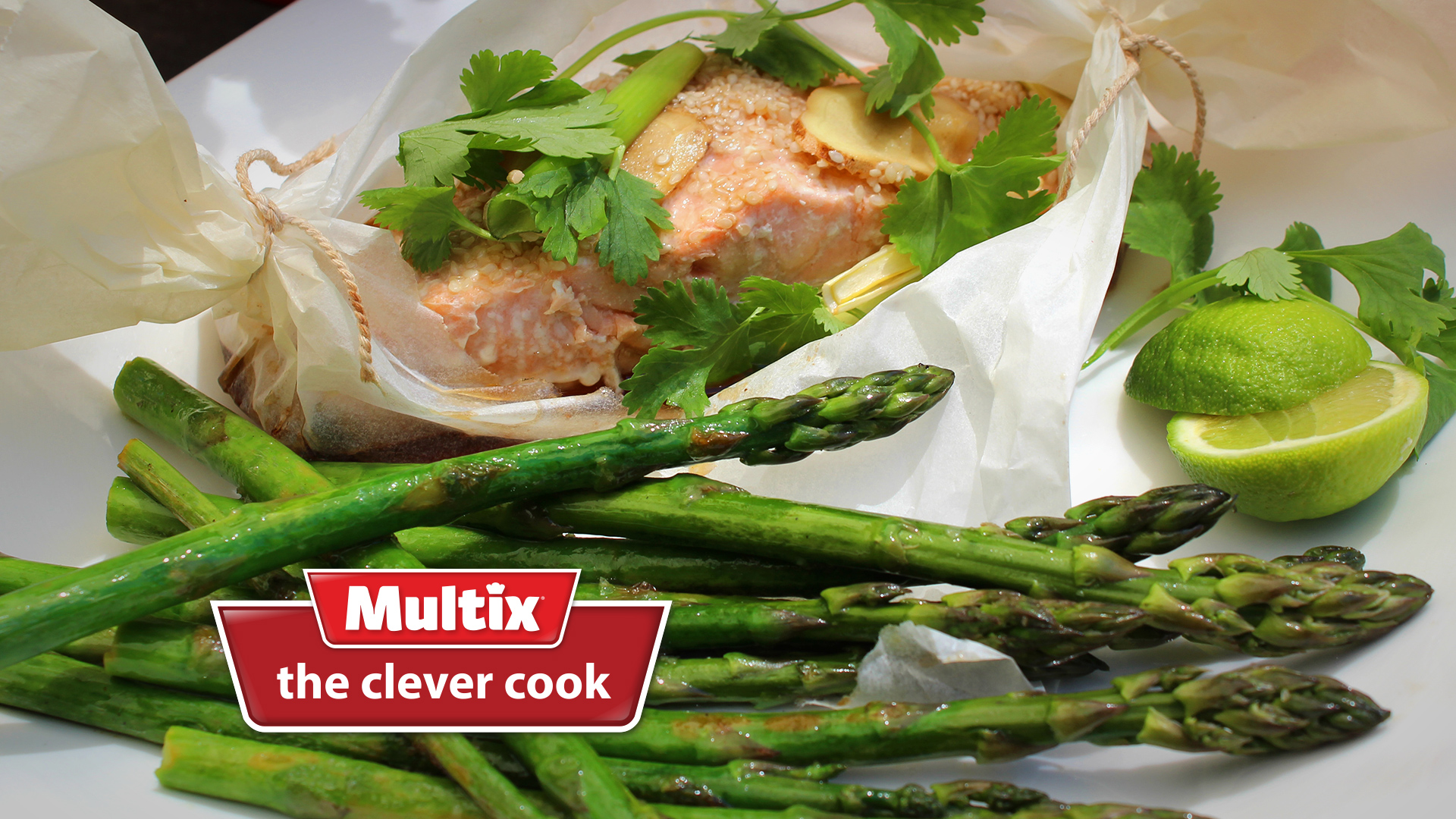 Salmon in paper parcels with ginger sesame and coriander - Multix